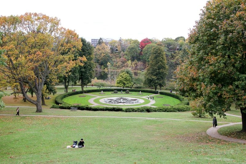 13 Of The Very Best Places To Experience the Toronto Fall Colours